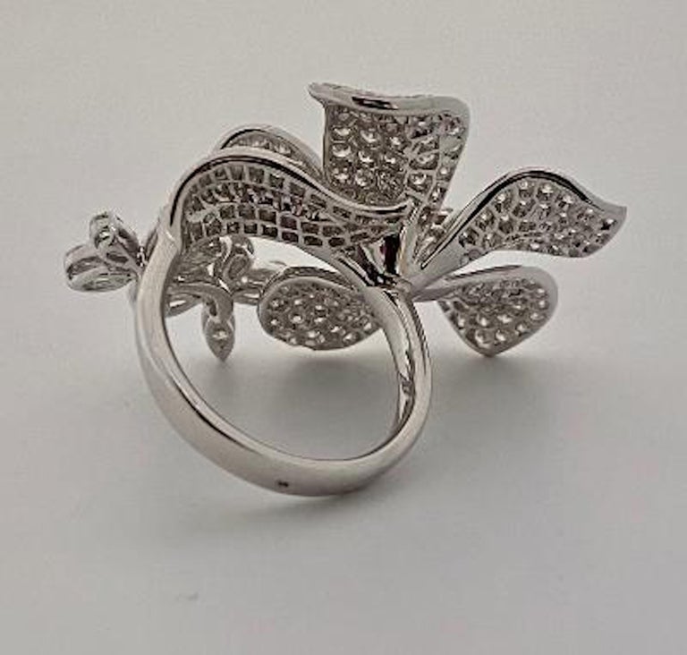 Stunning 6 Carat Pavé Diamond Triple Flower Ring in 18 Karat White Gold ...