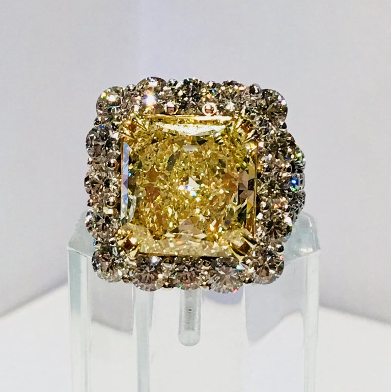 Stunning 8.48 Carat Certified Natural Fancy Yellow Square Cut Diamond ...