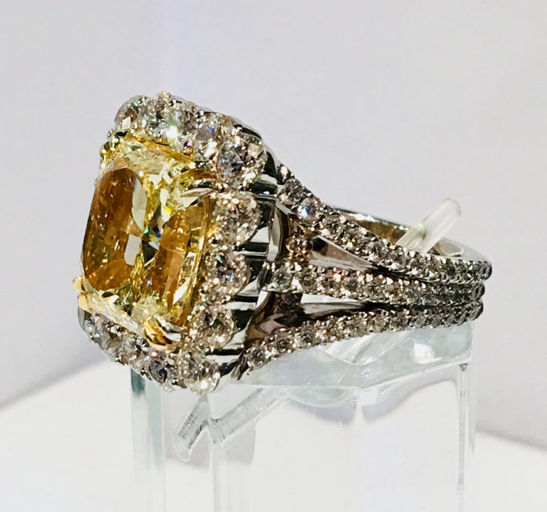 Stunning 8.48 Carat Certified Natural Fancy Yellow Square Cut Diamond ...