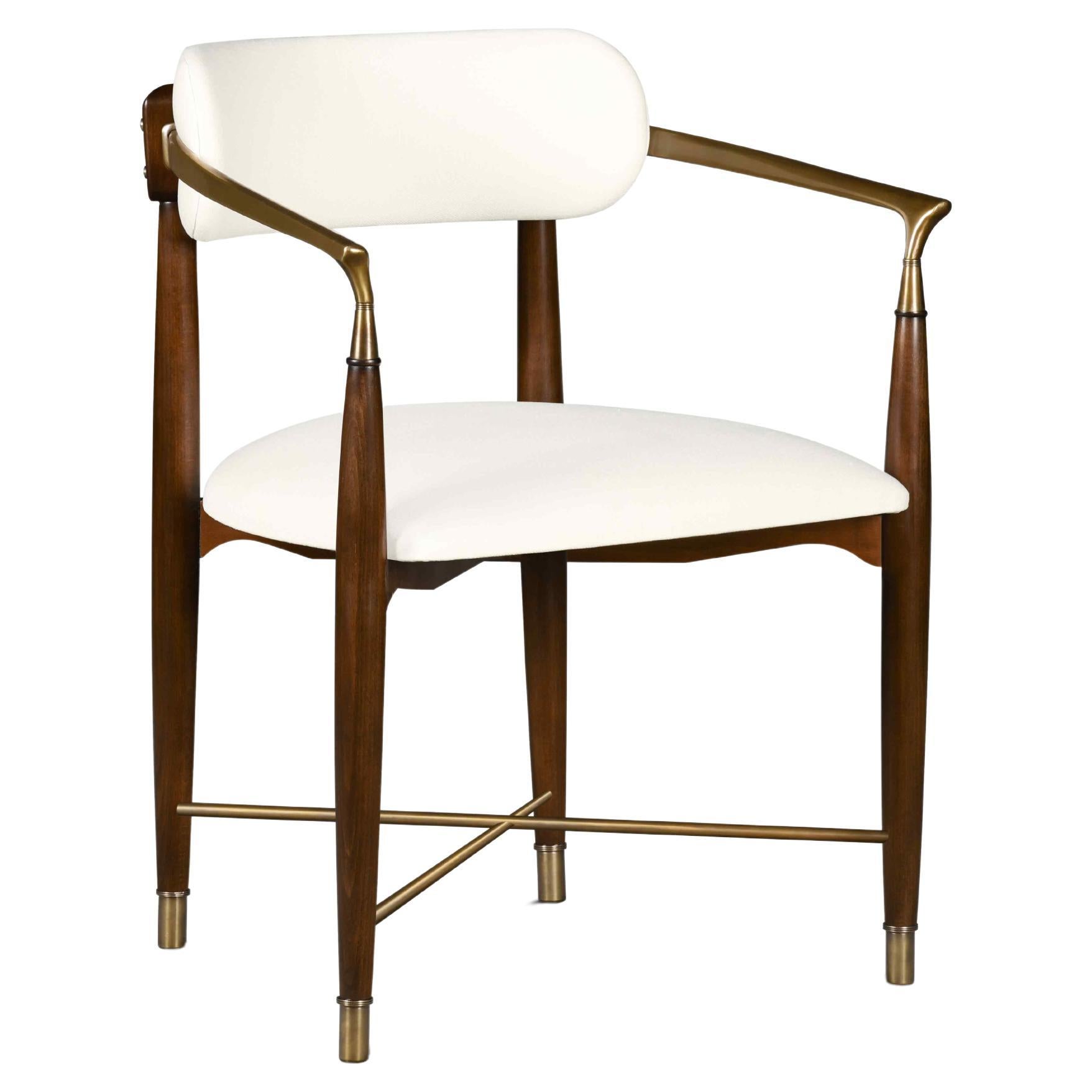 Stunning Arbonne Bercy inspired by Dan Johnson´s 50´s design with wood ...