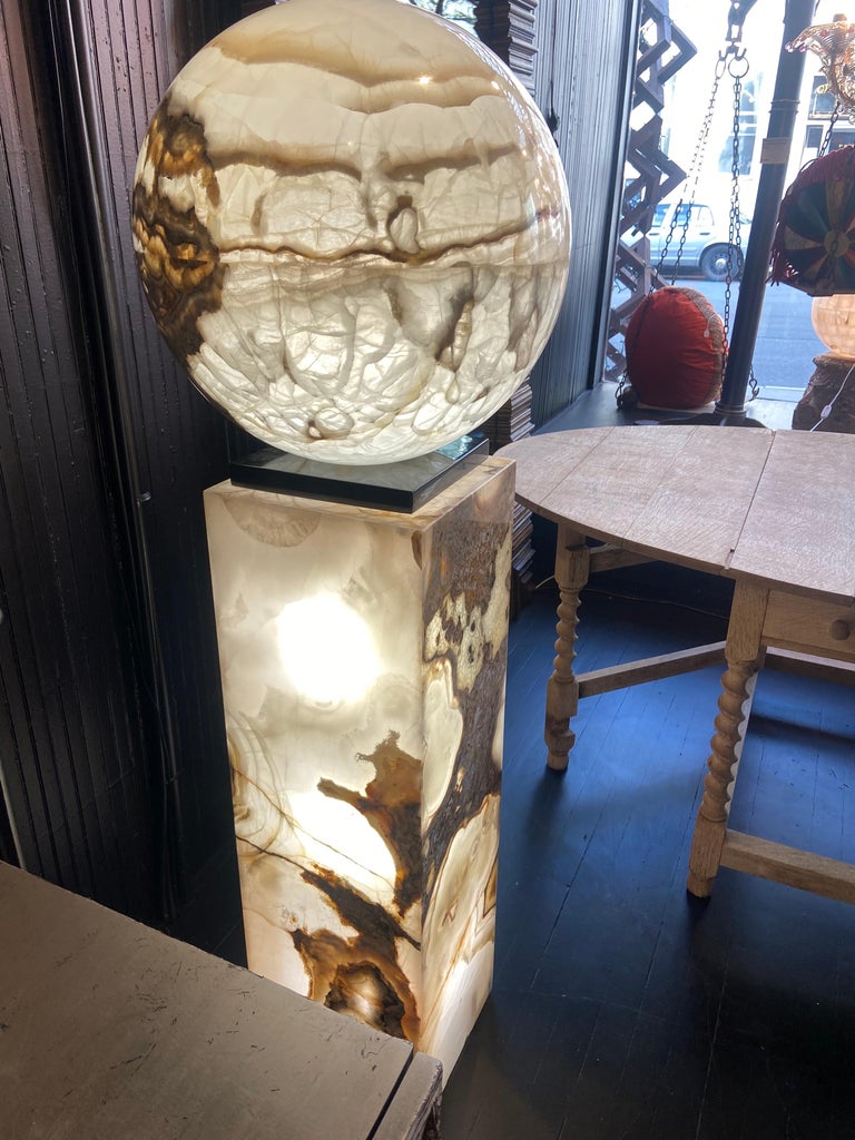 Stunning Hand Carved Onyx Lamp For Sale at 1stDibs