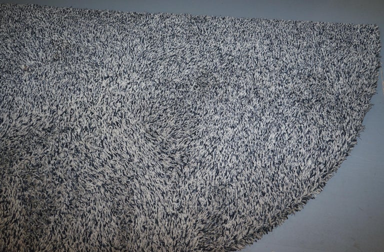 Stunning Kasthall Tekla 550 Half Moon Hand Tufted Rug Made in Sweden ...