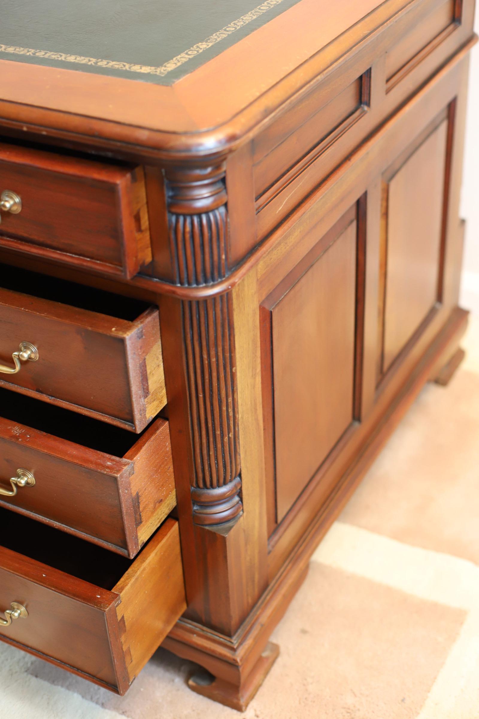Stunning Large Georgian Style Partner's Desk For Sale at 1stDibs