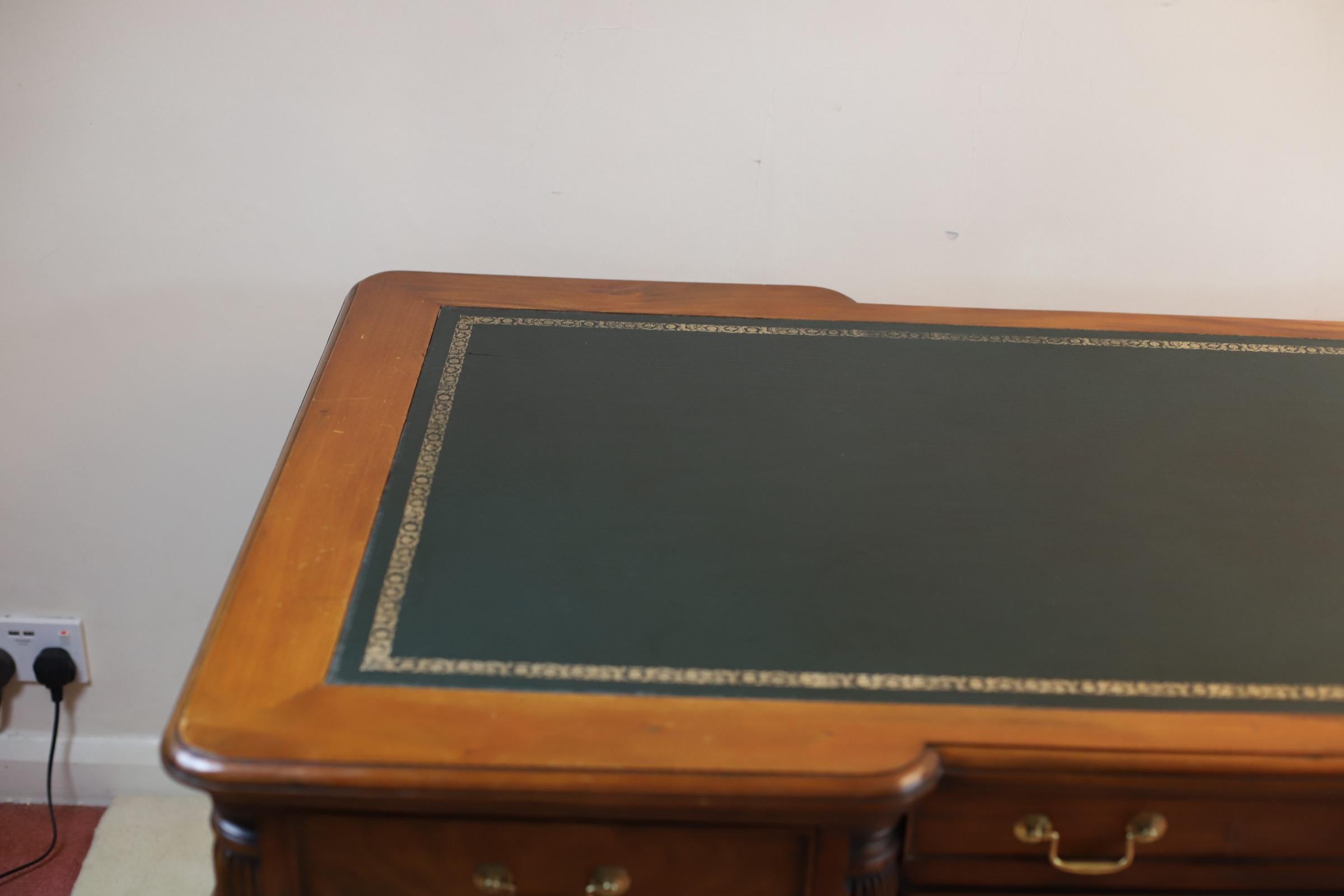 Stunning Large Georgian Style Partner's Desk For Sale at 1stDibs