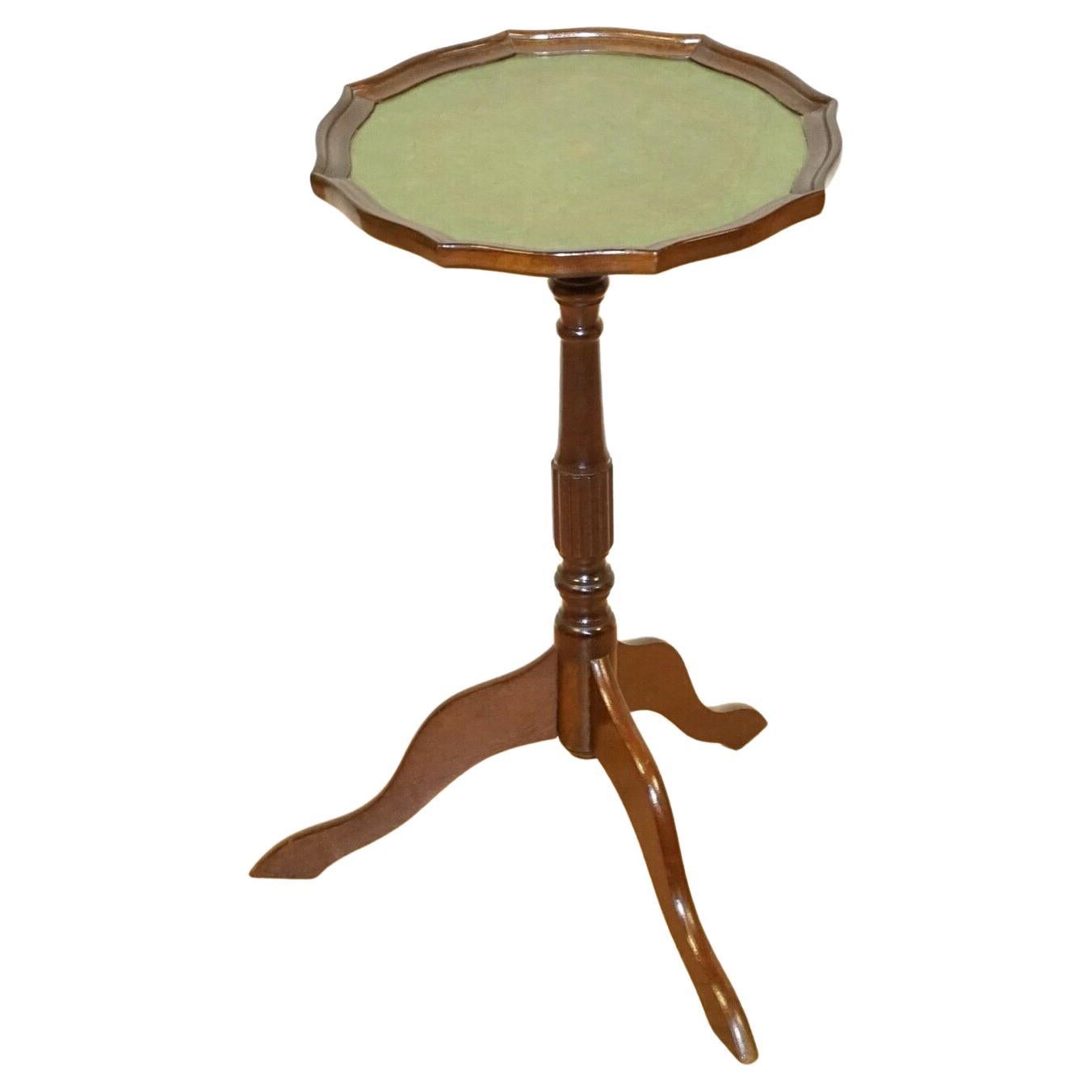 Round Ebonized and Tooled Green Leather Top End Table For Sale at 1stDibs