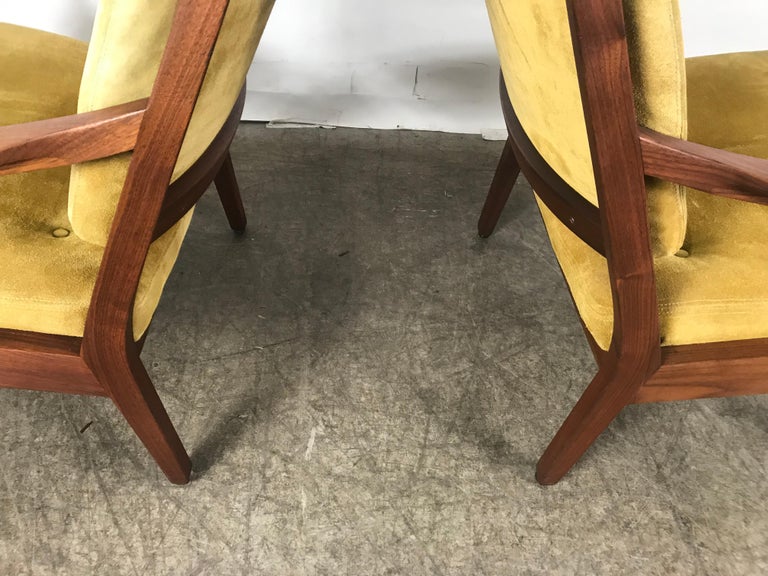 Stunning Pair Modernist Walnut and Suede Lounge Chairs by Gunlocke at ...