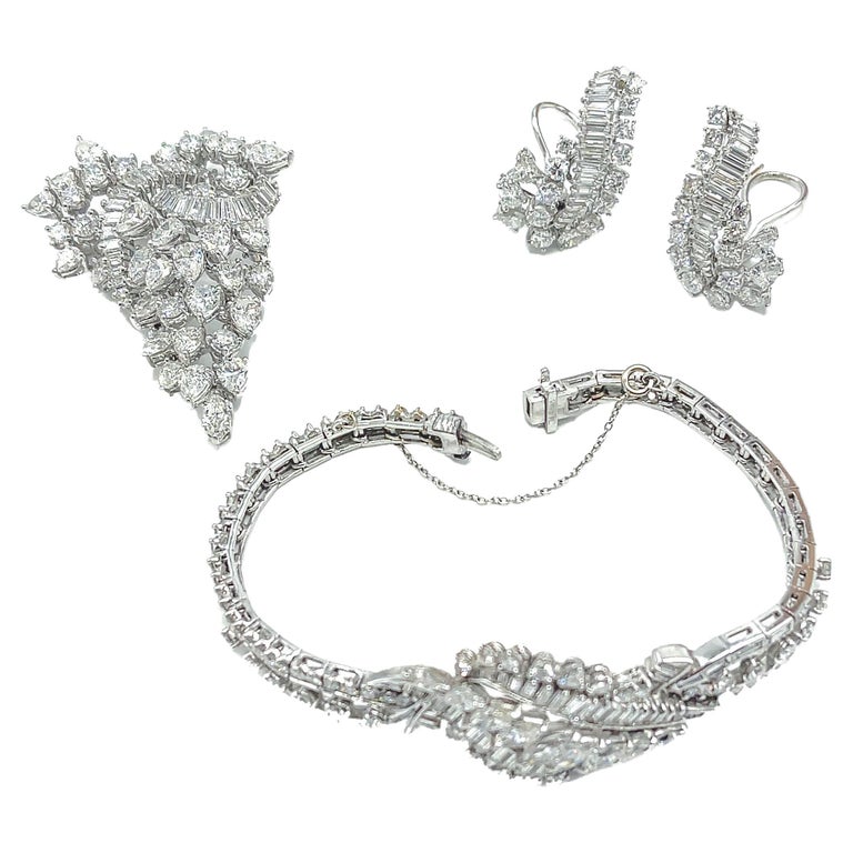 Stunning Platinum Diamond Jewelry Set For Sale at 1stDibs