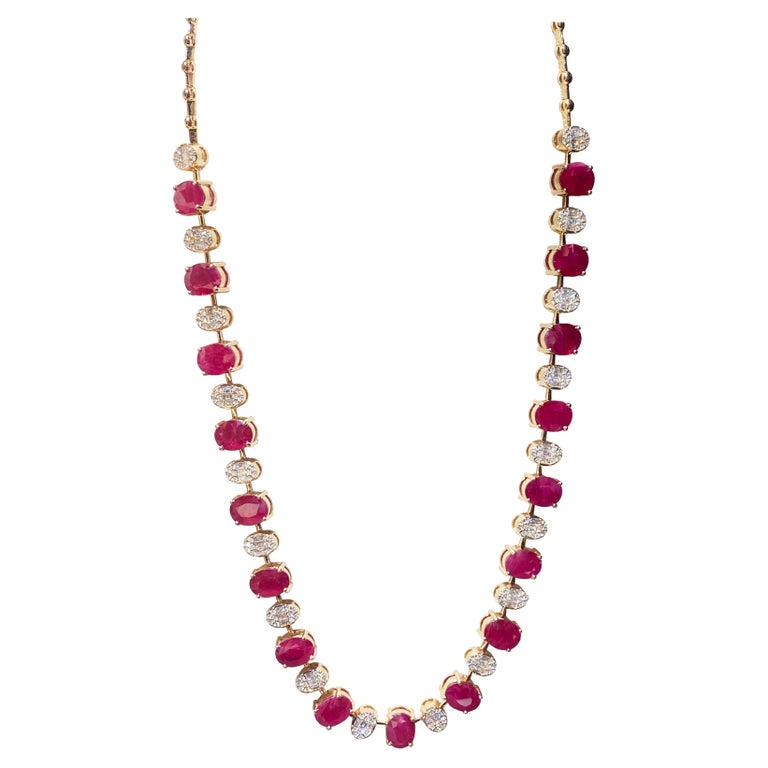 Stunning Ruby Diamond 18K Yellow Gold Necklace for Her For Sale at 1stDibs
