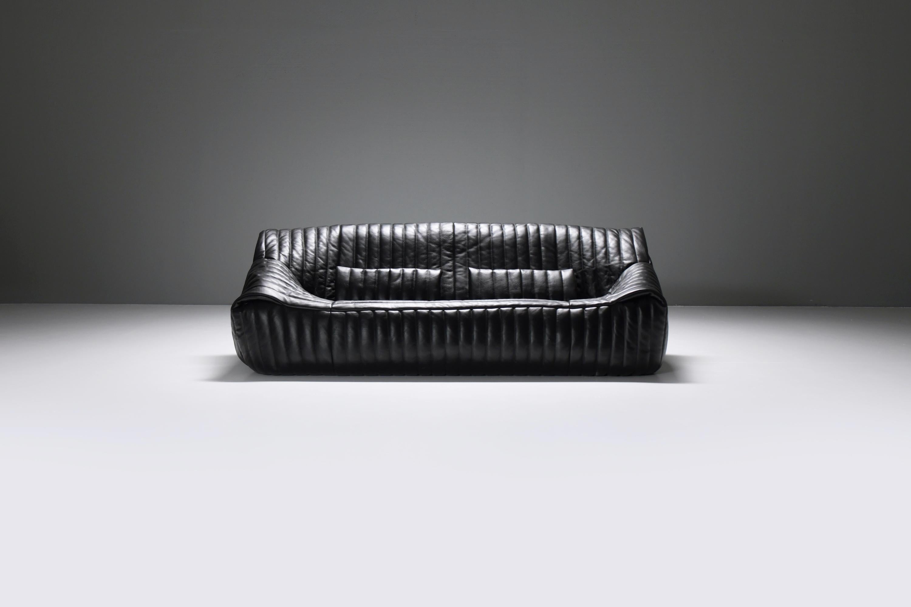 Stunning Sandra sofa in new black leather by Annie Hieronimus for Cinna ...