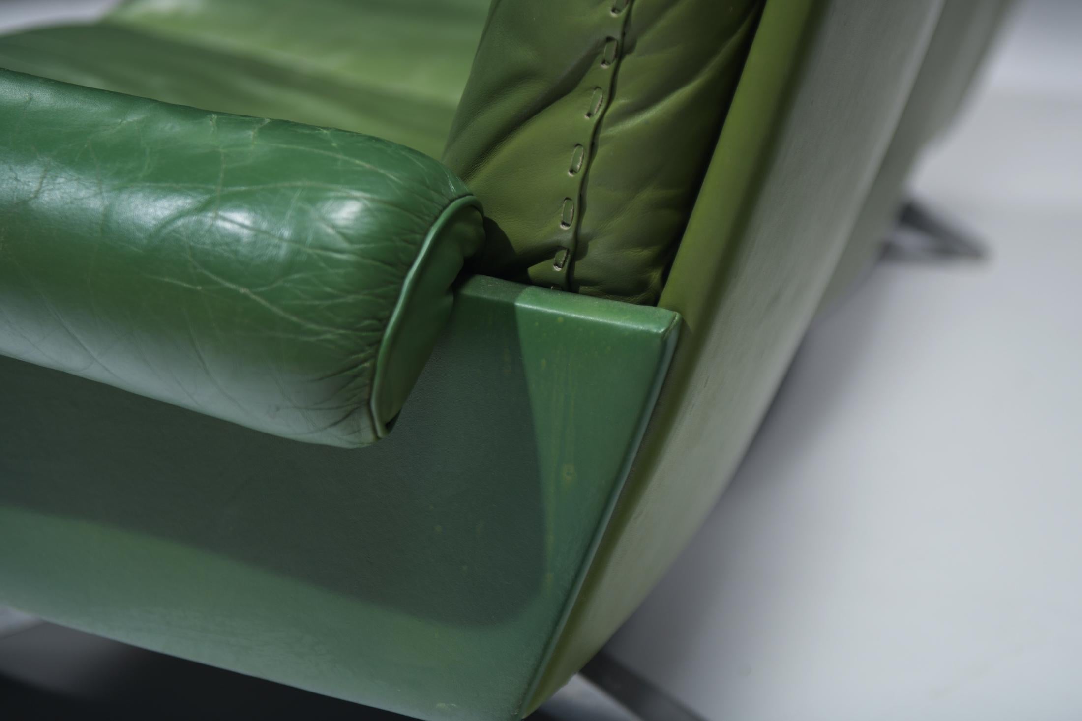 Stunning and very rare green leather DS-31 Sofa by Team De Sede for De ...