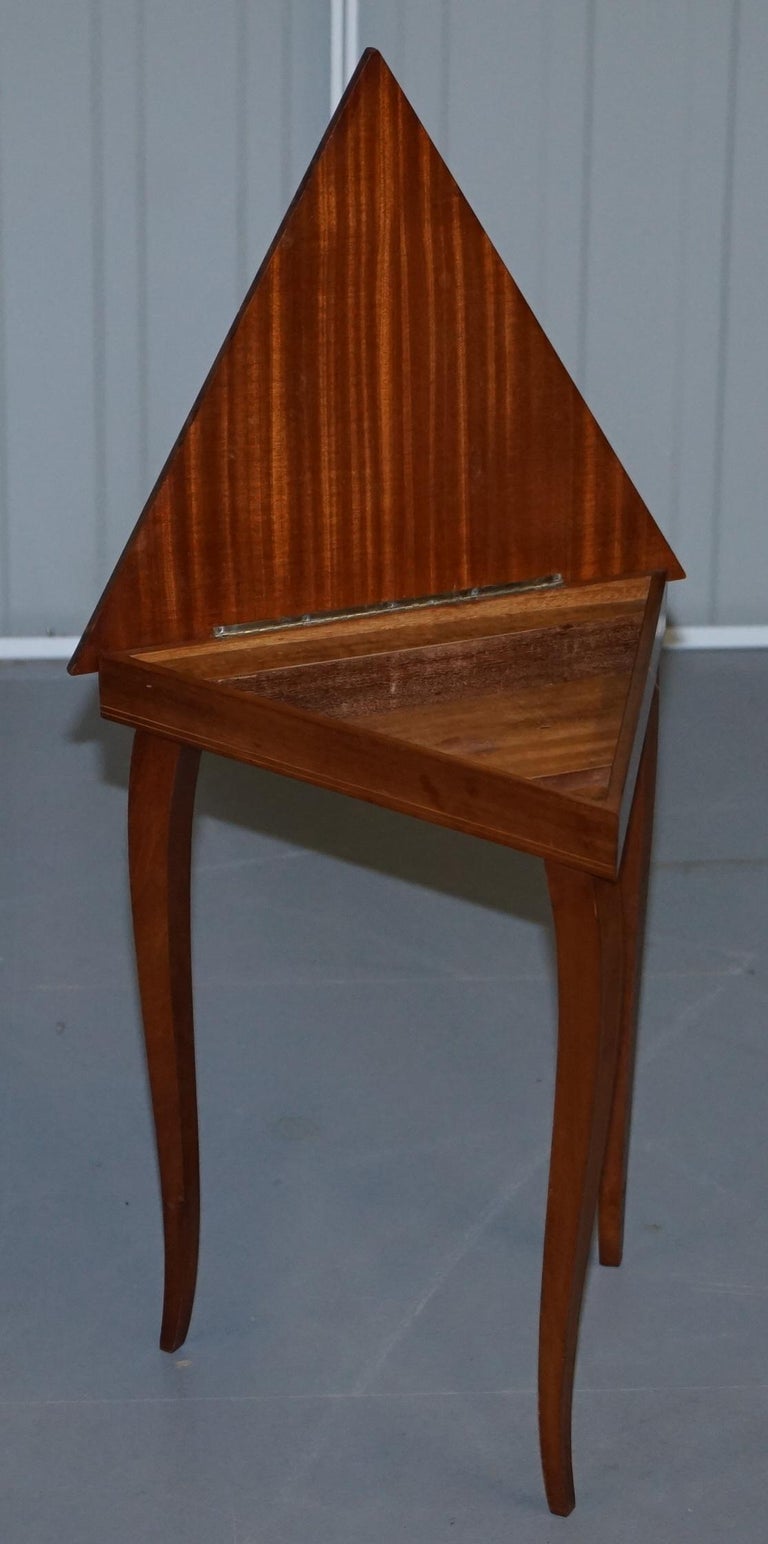 Stunning Vintage Reuge Triangle Musical Side Table Marquetry Inlaid ...