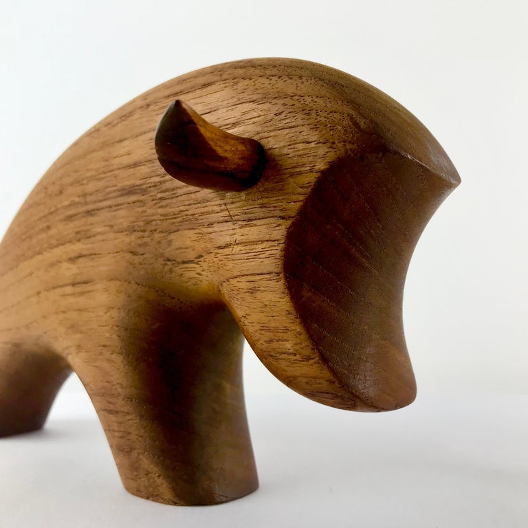 Stylised Mid-Century Teak Bull Sculpture For Sale at 1stDibs