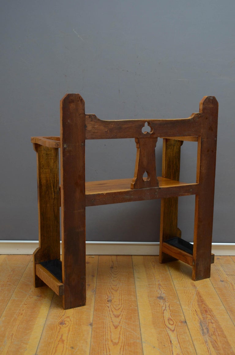 Stylish Arts and Crafts Oak Bench of Narrow Proportions For Sale at 1stDibs