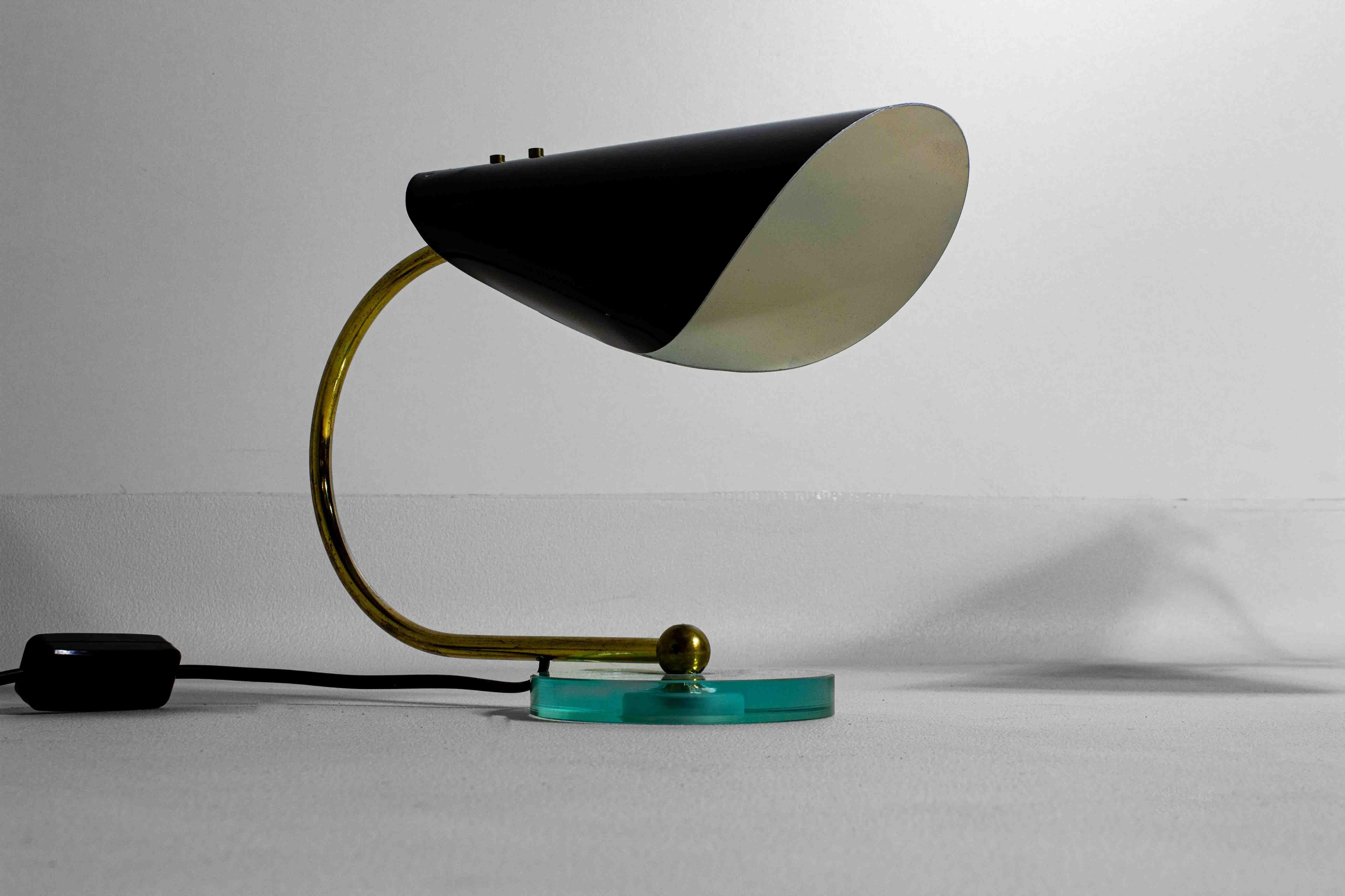 Stylish pair of Italian table lights, 1960s For Sale at 1stDibs