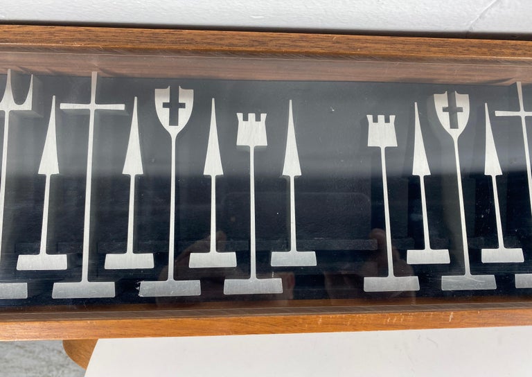 Stylized Mid-Century Modern Extruded Aluminum Chess Set, ALCOA For Sale ...
