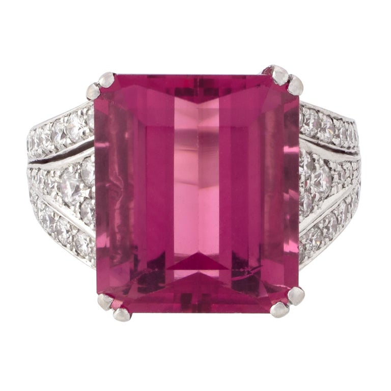 Suarez 18 Karat White Gold Diamonds Ring For Sale at 1stDibs | suarez ...