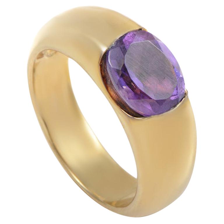 Suarez 18 Karat Yellow Gold Amethyst Ring at 1stDibs