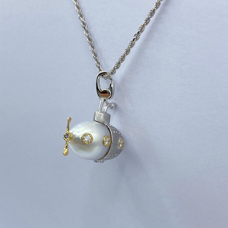 Submarine White Diamond Sapphire Yellow White 18Kt gold Pendant ...