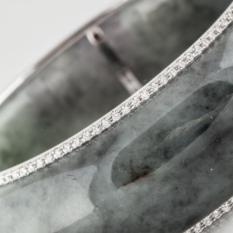 Sue Gragg Spinach Jade Diamond Bangle Bracelet at 1stDibs