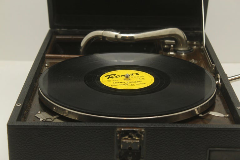 Suitcase Gramophone “La Voix de son Maître” 'His Master’s Voice' Model ...