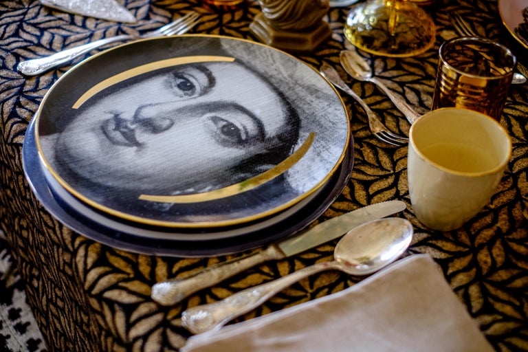 Sultan Gold Porcelain Plate 06 For Sale at 1stDibs