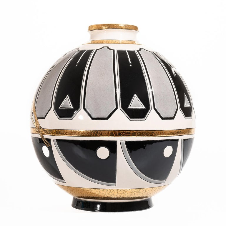 Summer Night Vase For Sale at 1stDibs