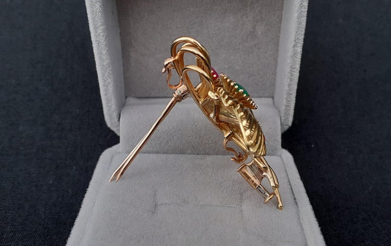 Sumptuous Bouquet of Flowers Lapel Pin Brooch in Gold and Gems For Sale ...