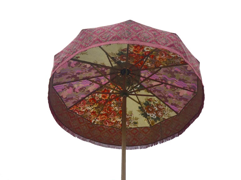 Sun Umbrella Beach Umbrella Vintage Fabric by Sunbeam Jackie For Sale ...