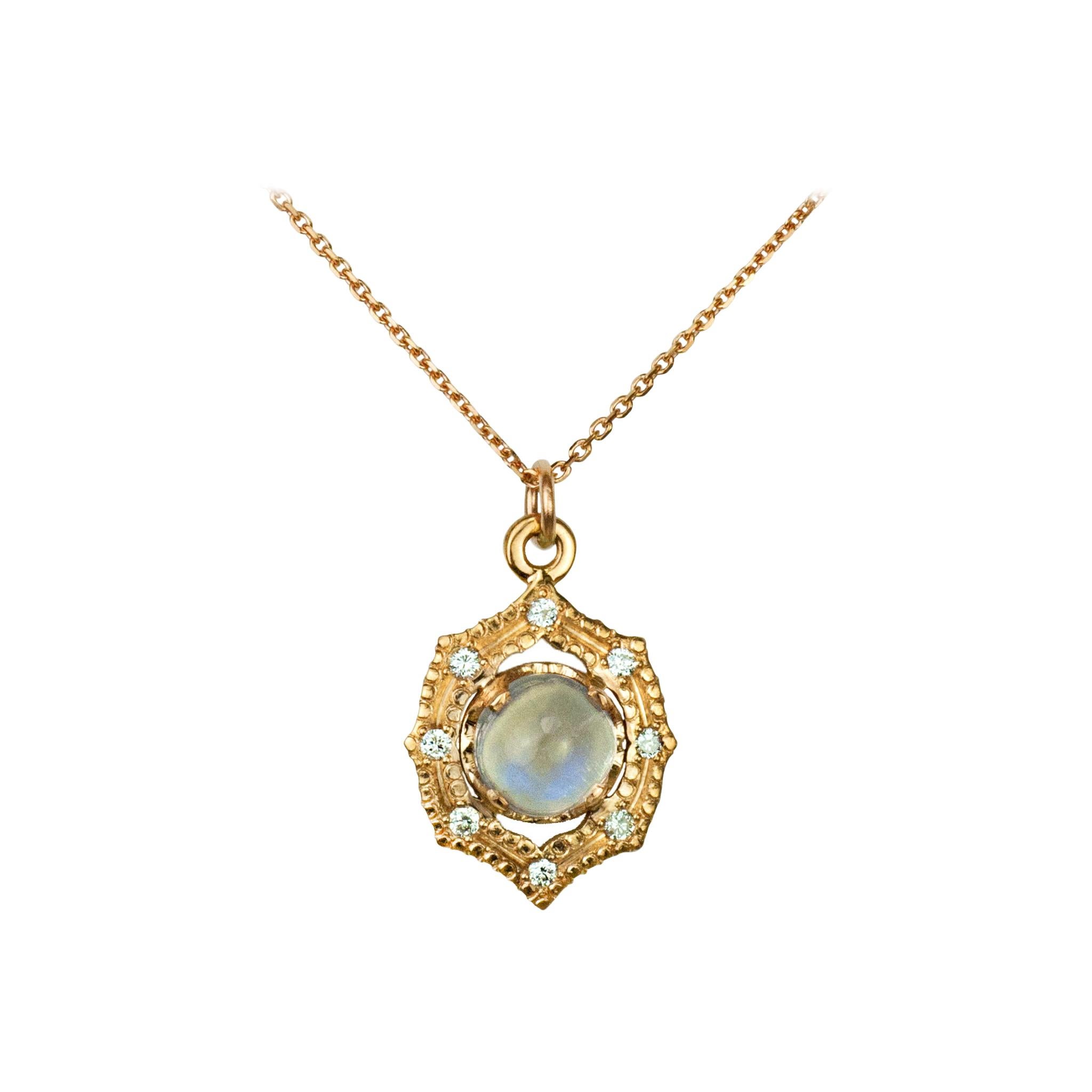 Moonstone and Diamond Necklace, 18 Karat Yellow Gold For Sale at 1stDibs