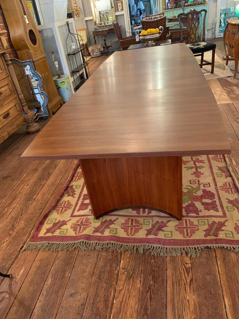 Super Sophisticated Very Large Mid-Century Modern Sleek Walnut Dining ...