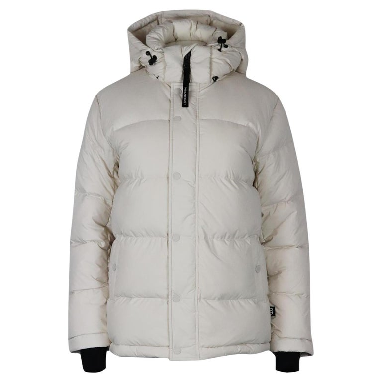 Super World Hooded Quilted Shell Down Jacket Xsmall For Sale at 1stDibs