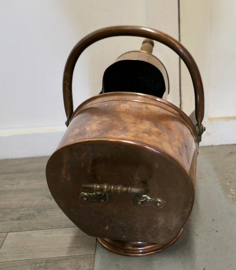 Superb Quality Arts and Crafts Copper Helmet Coal Scuttle For Sale at ...