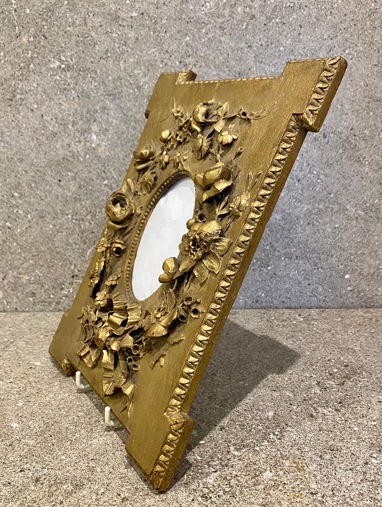 Superb Quality Pair Antique Hand Carved High Relief Gilt Wood Photo ...