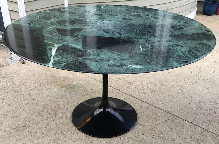 Superb Rare Eero Saarinen for Knoll Tulip Dining Table in Verdi Alpi ...