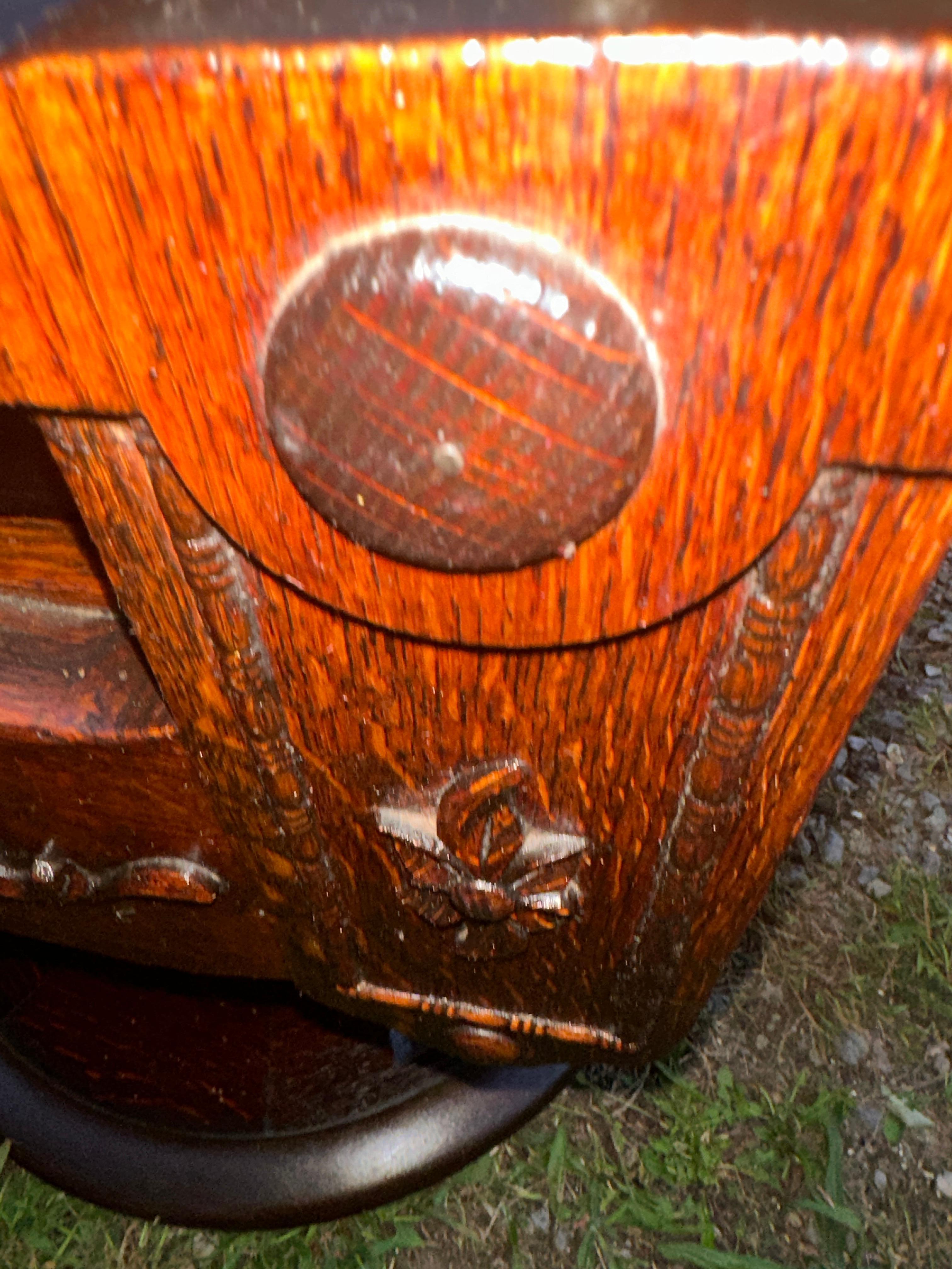 SUPERB Rare Quarter-Sawn Oak Barber Chair For Sale at 1stDibs