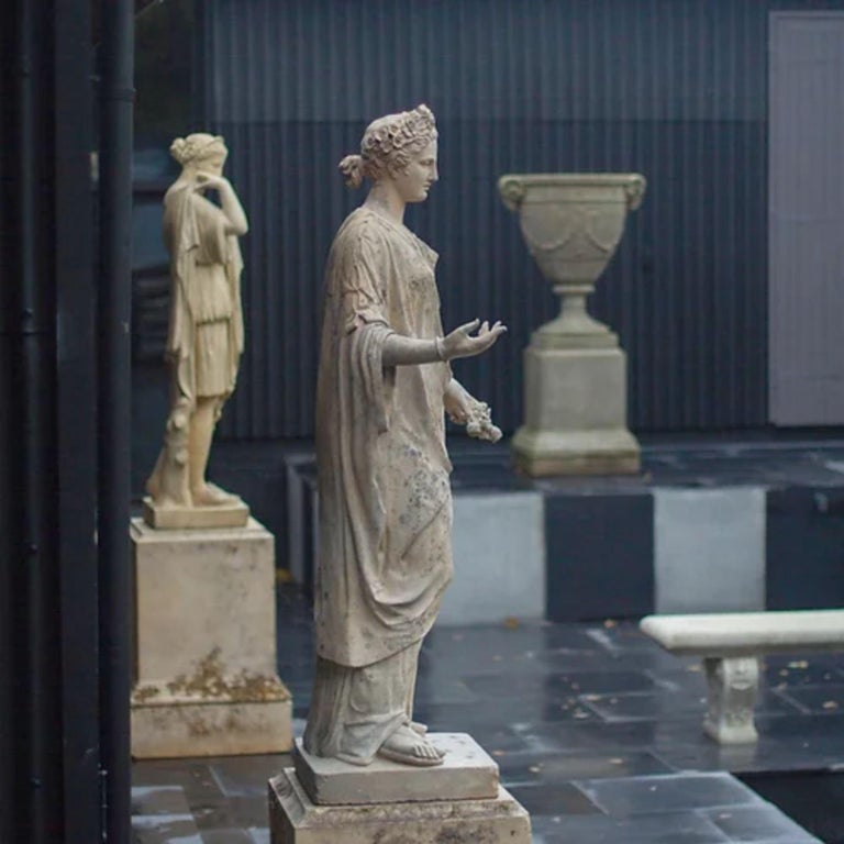 Superb Statue of Flora by Pulham Pottery, circa 1870 For Sale at 1stDibs