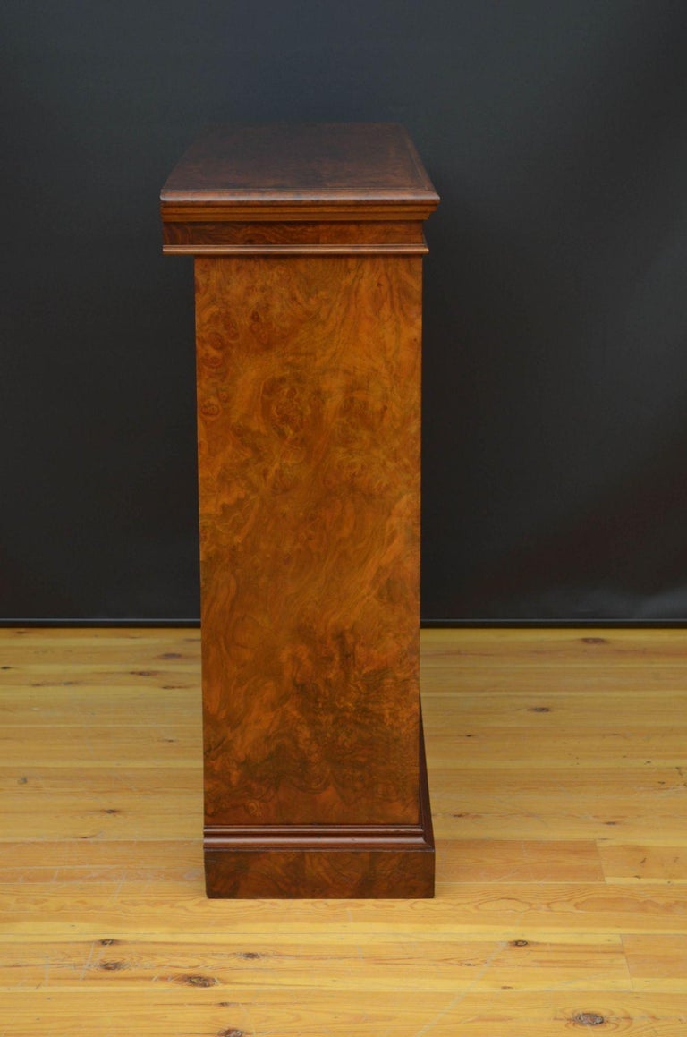 Superb Victorian Burr Walnut Open Bookcase For Sale at 1stDibs