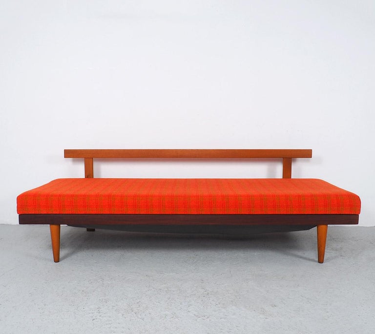 Svane Daybed in Orange Fabric by Ingmar Relling for Ekornes, 1960s at ...