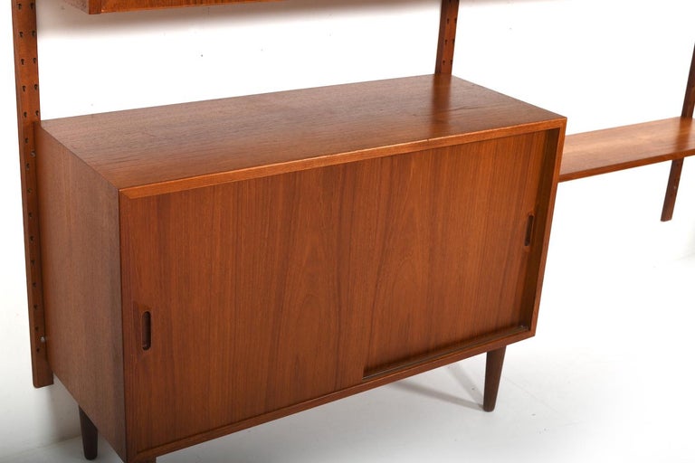 Sven Ellekær for Albert Hansen 1960s Danish Teak Shelf System For Sale at 1stDibs