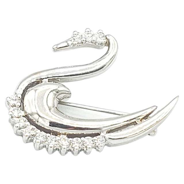 14 Karat White Gold Diamond Swan Brooch At 1stdibs