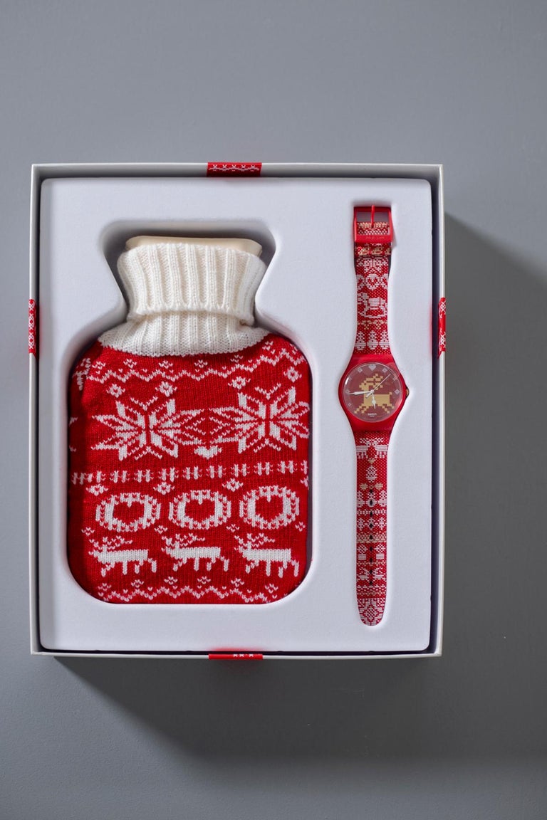 Swatch Red Knit Limited Edition For Christmas 2013 For Sale at 1stDibs