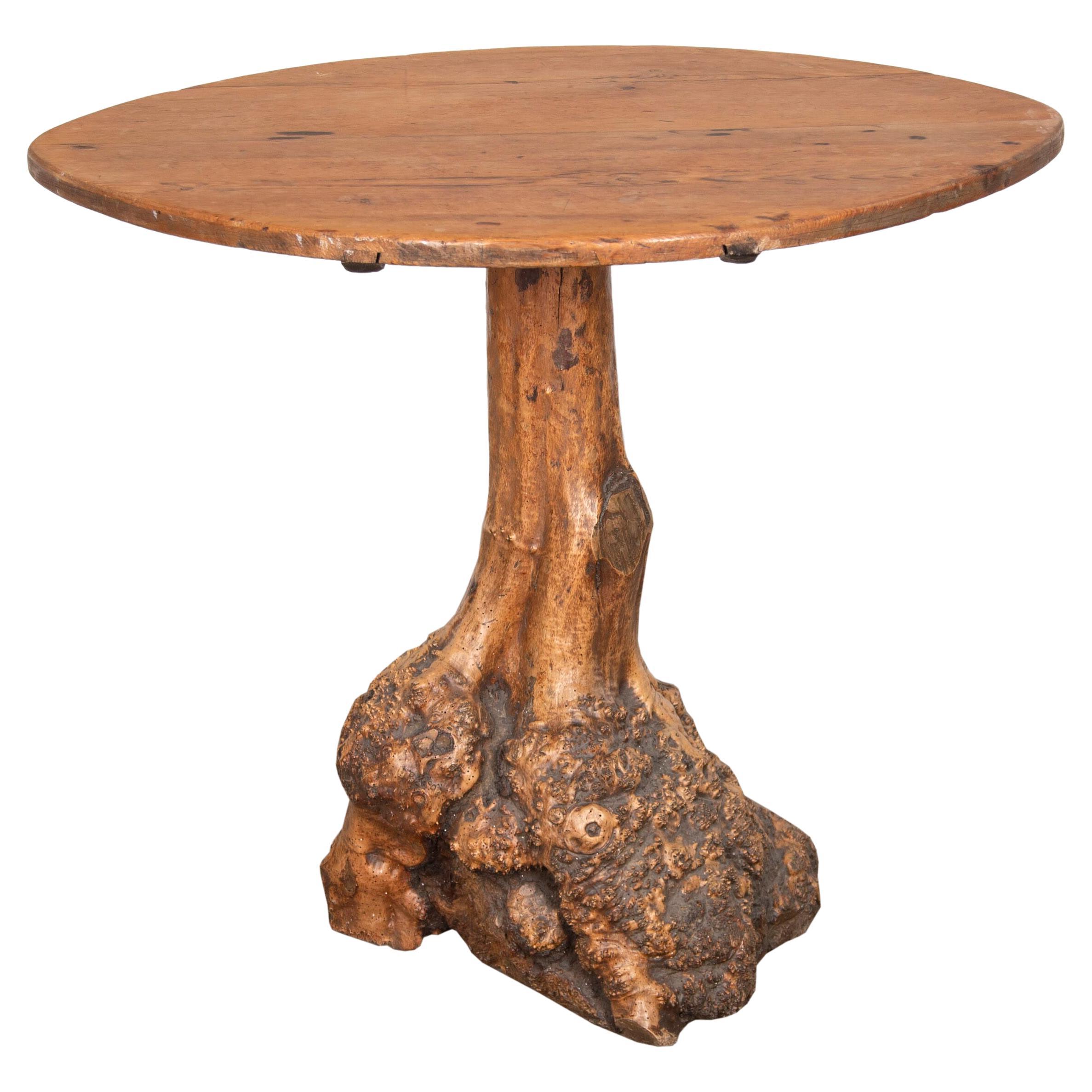 Folding Table, Walnut Wood and Walnut Root, 19th Century For Sale at ...