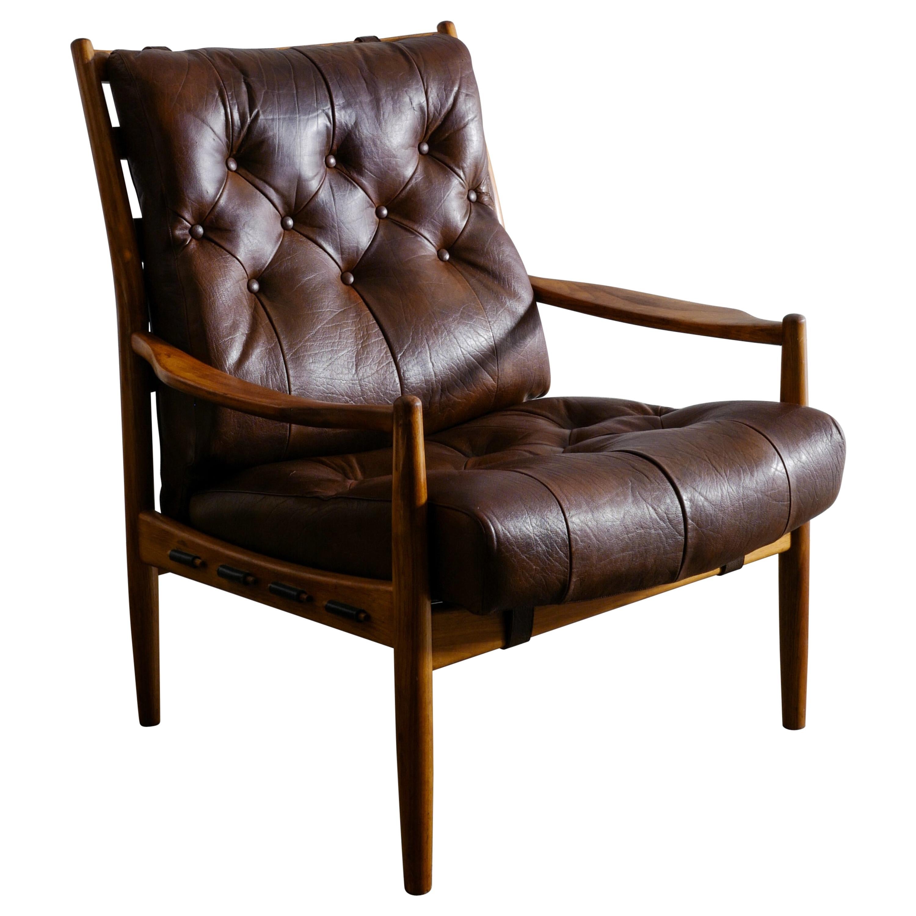 Surf Brazilian Contemporary Wood and Leather Easychair by Lattoog For ...