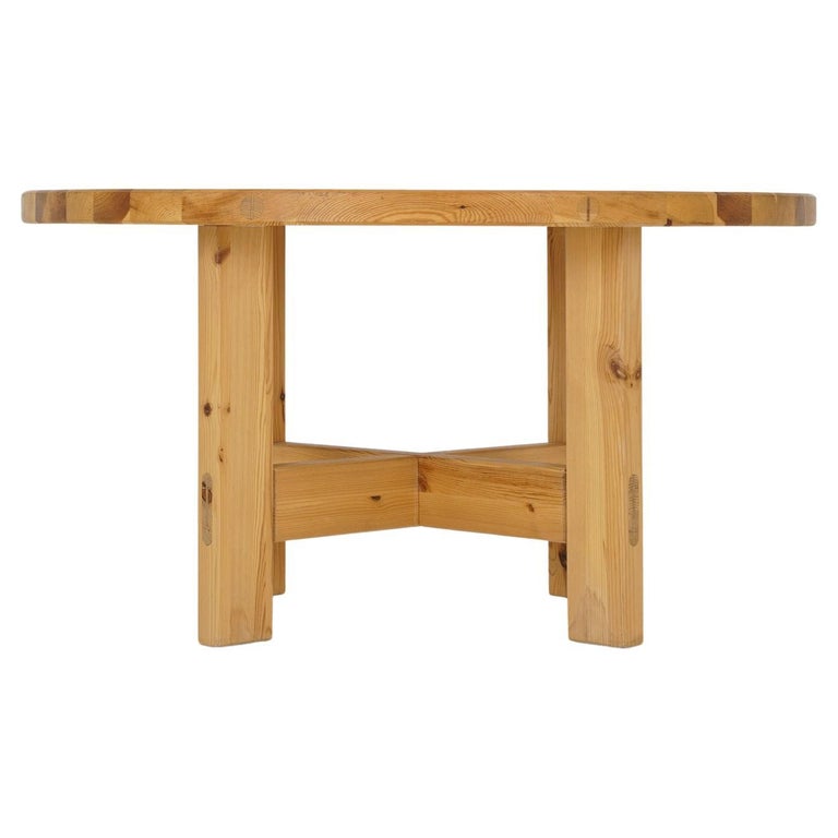 Swedish Dining Table in Pine by Roland Wilhelmsson For Sale at 1stDibs
