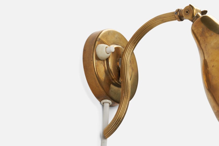 Swedish Designer, Wall Light, Brass, Sweden, 1940s For Sale at 1stDibs
