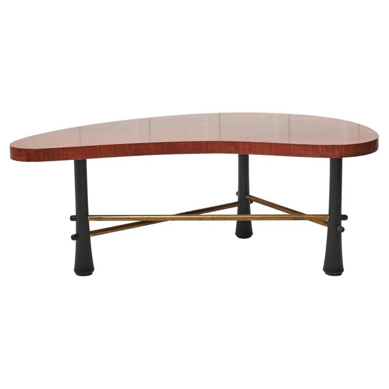 Swedish Grace 20th Century Walnut Veneer Coffee Table For Sale at 1stDibs