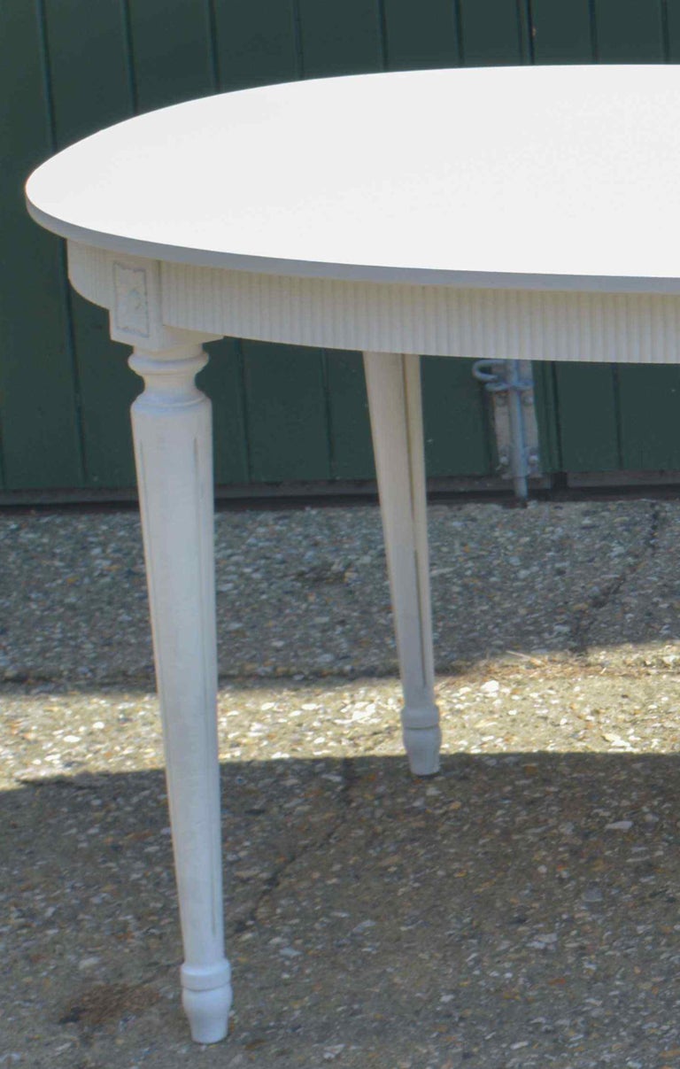 Swedish Gustavian White Extendable Dining Table, mid 20th Century 8 10 ...