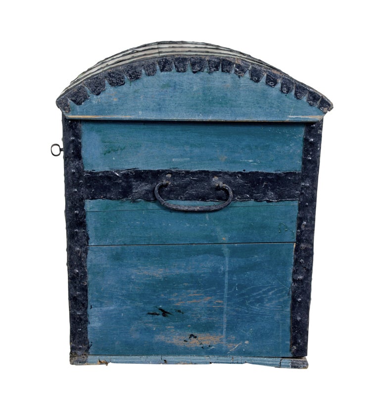 Swedish Mid-19th Century Hand Painted Oak Dome Top Coffer For Sale at ...