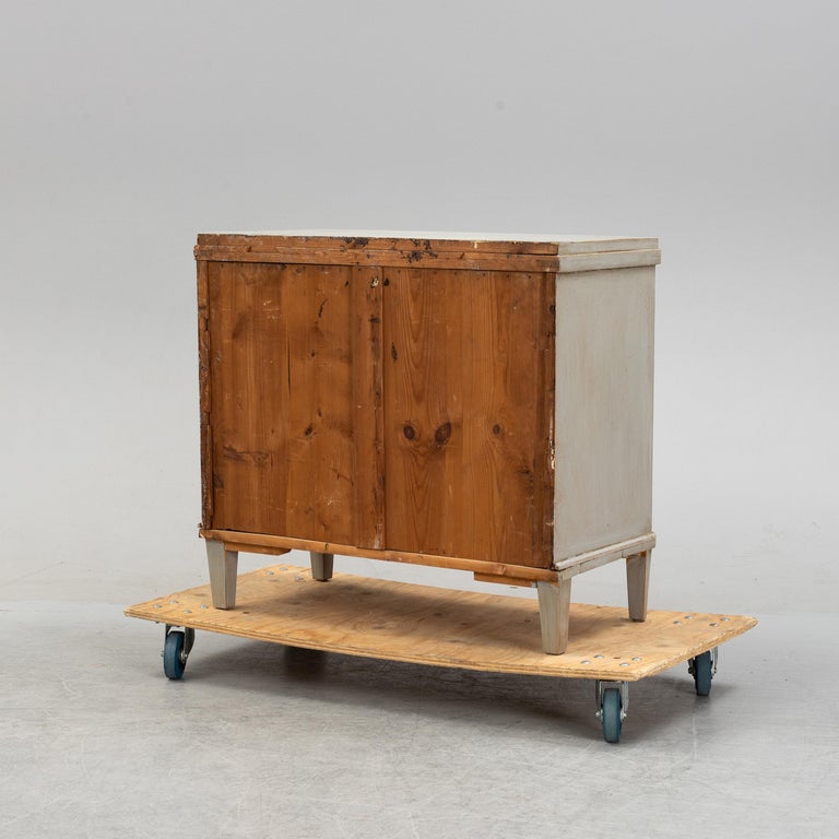 Swedish Paint Decorated Chest / Commode, Gustavian, 19th Century at 1stDibs