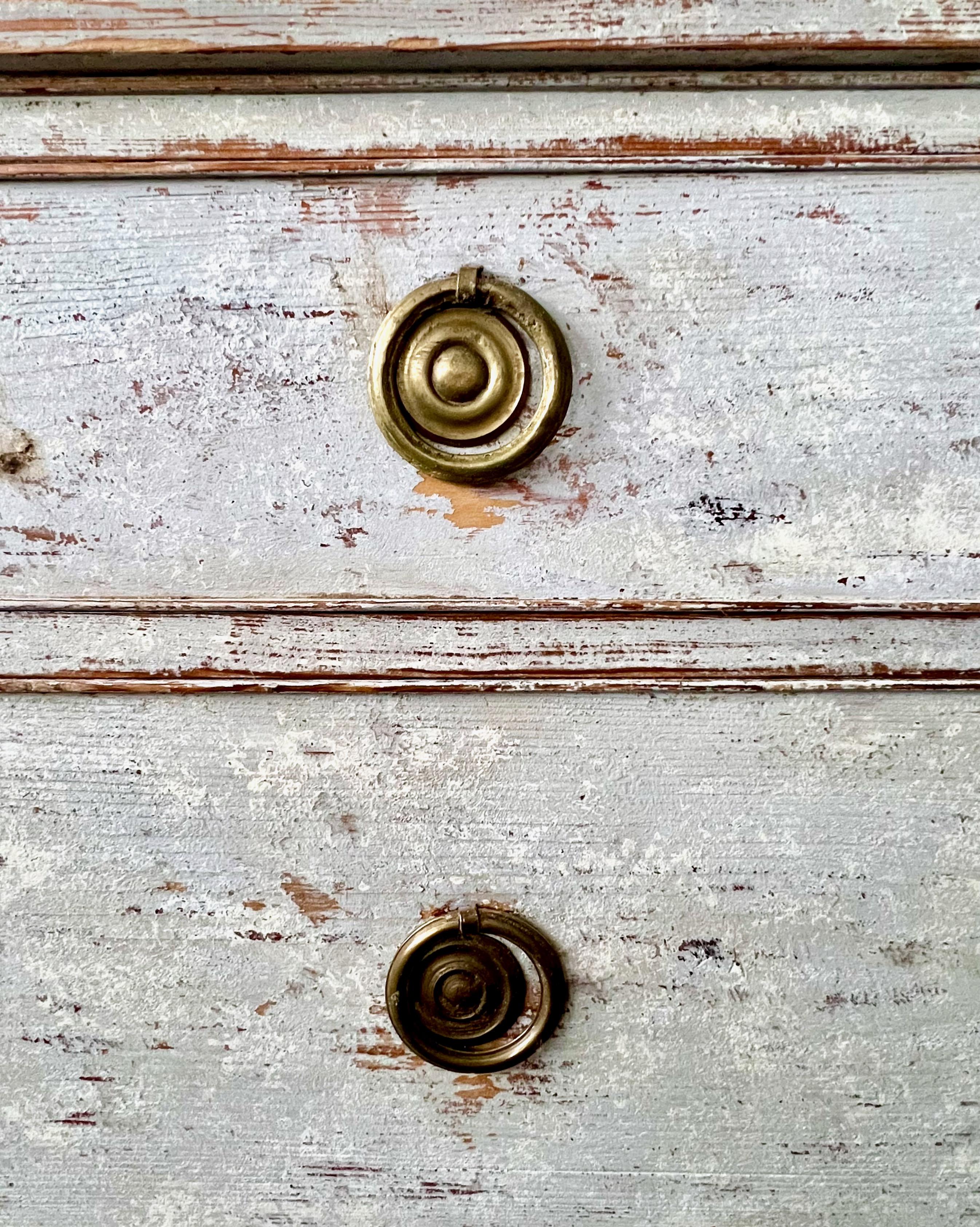 Swedish Period Gustavian Chest of Drawers 1780-1800 For Sale at 1stDibs